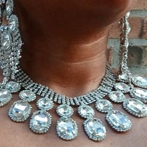 Jewelry | Stunning Rhinestone Collar Necklace And Clip On Chandelier ...